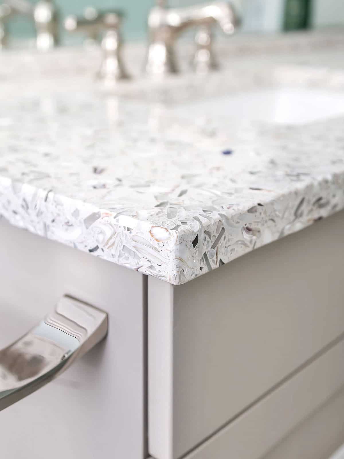 The Ultimate Guide to White Kitchen Countertops