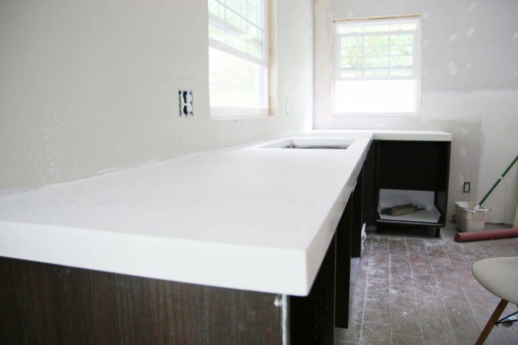 The Ultimate Guide to White Kitchen Countertops