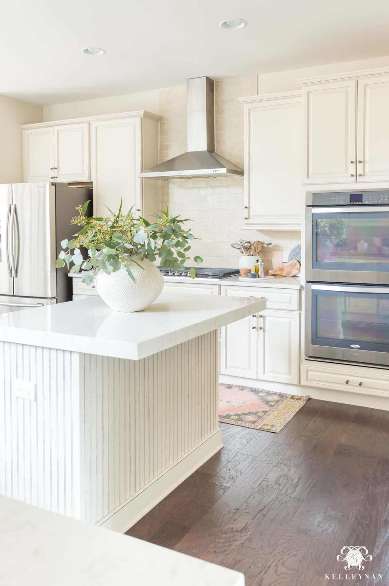 The 12 Best Cream Paint Colors from Benjamin Moore