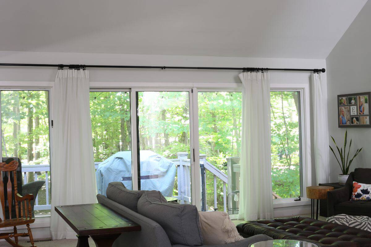 Benjamin Moore Paper White